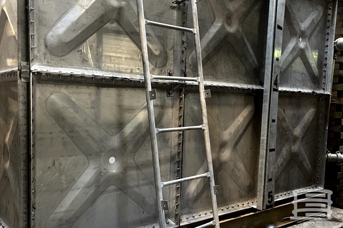 Stainless steel water storage tanks for a durable solution